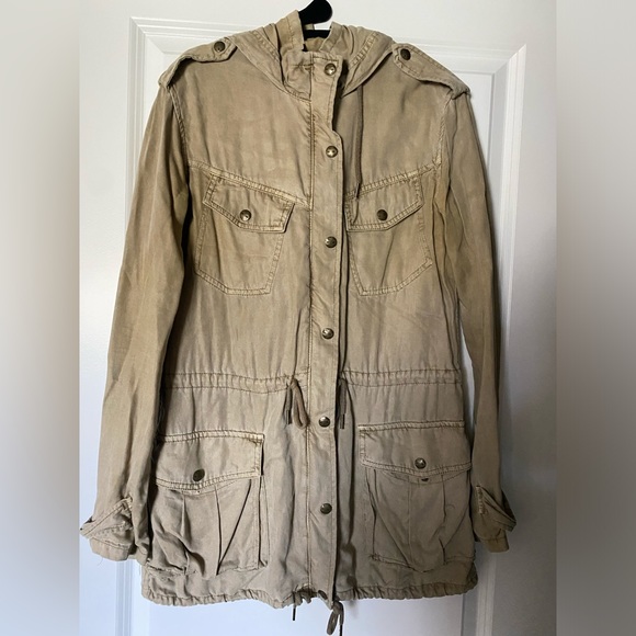 Aritzia | Jackets & Coats | Talula Jacket From Aritzia Size Xs But Runs ...